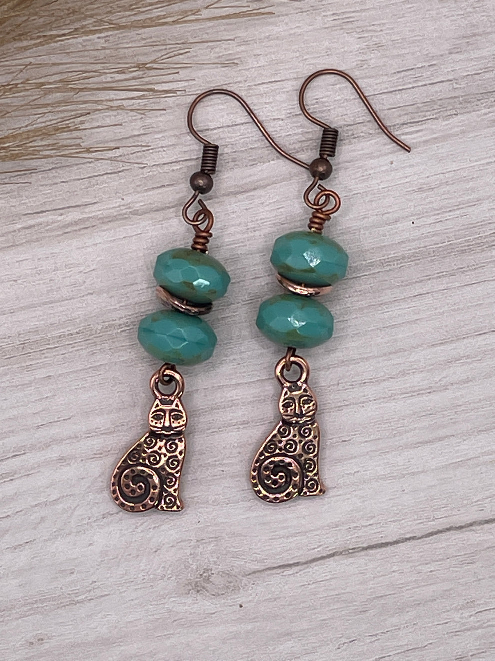 Antique Copper Cats – Snazzy Style Jewelry